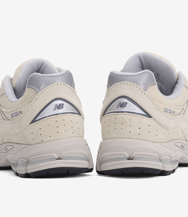 Shop New Balance ML2002RE Bone/Light Aluminum at itk online store
