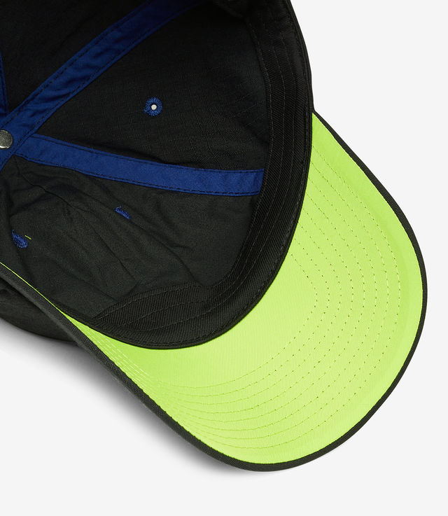 Shop Nike ACG Herigate86 Cap Black Cyber at itk online store