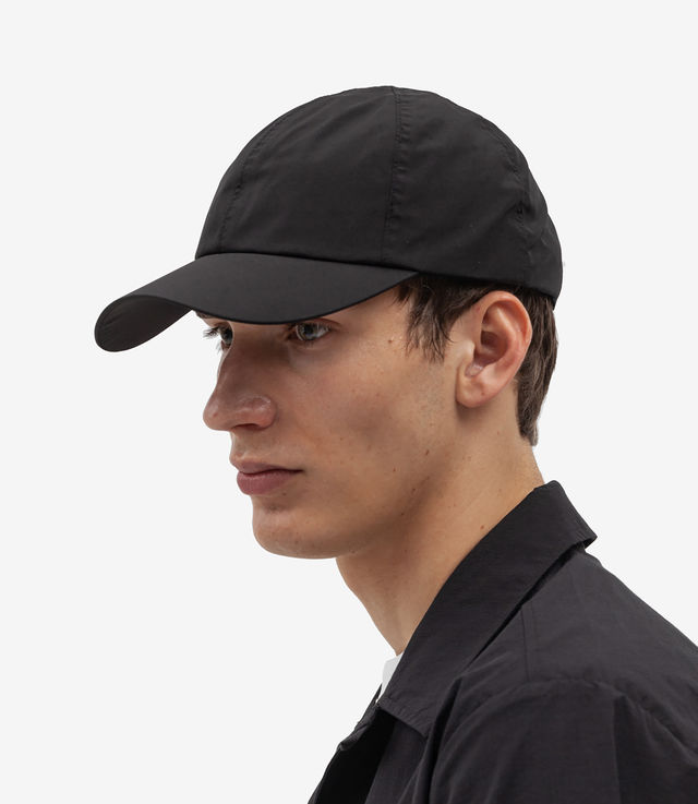 Shop Norse Projects Gore-Tex Infinium Sports Cap Black at itk online store