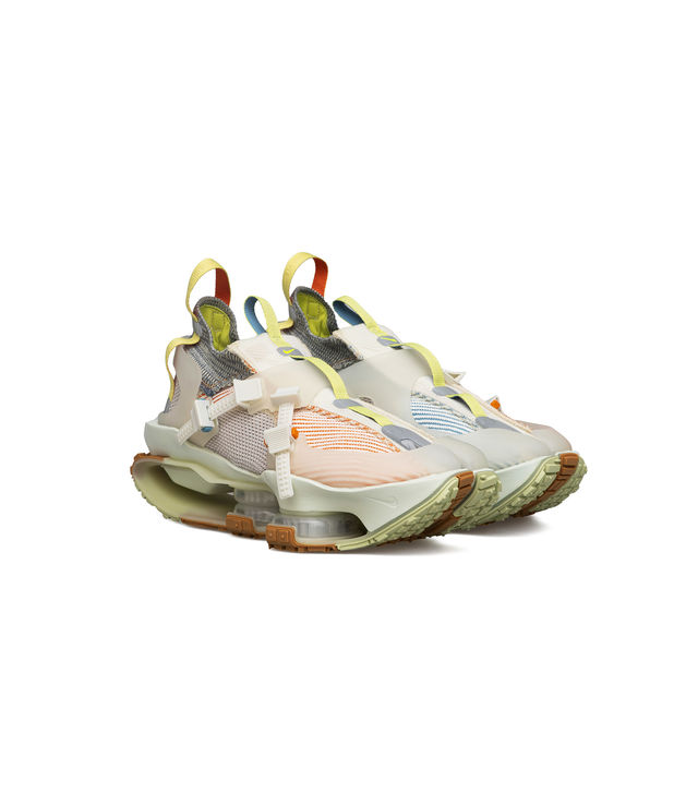 Shop Nike ISPA Road Warrior Sail/Multi color at itk online store