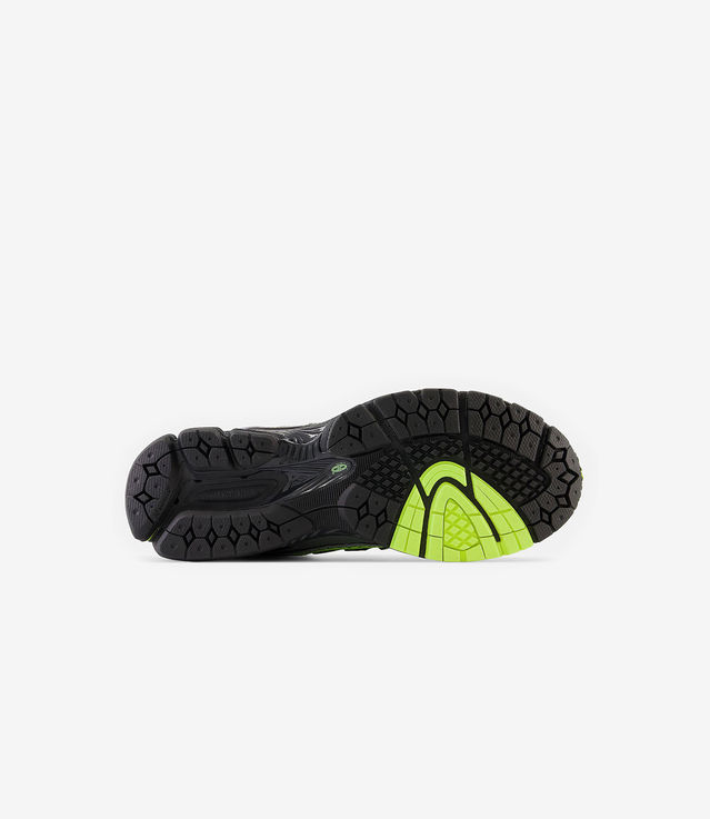 Shop New Balance M1906RCG Volt/Black at itk online store